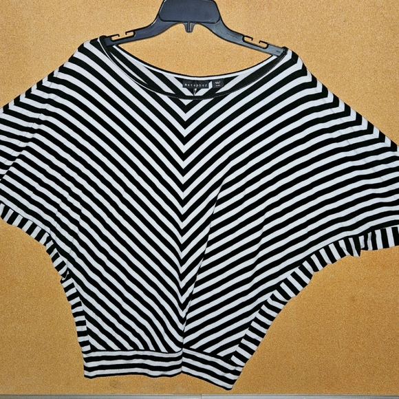 Metaphor | Tops | Xl Metaphor Top Blackwhite | Poshmark